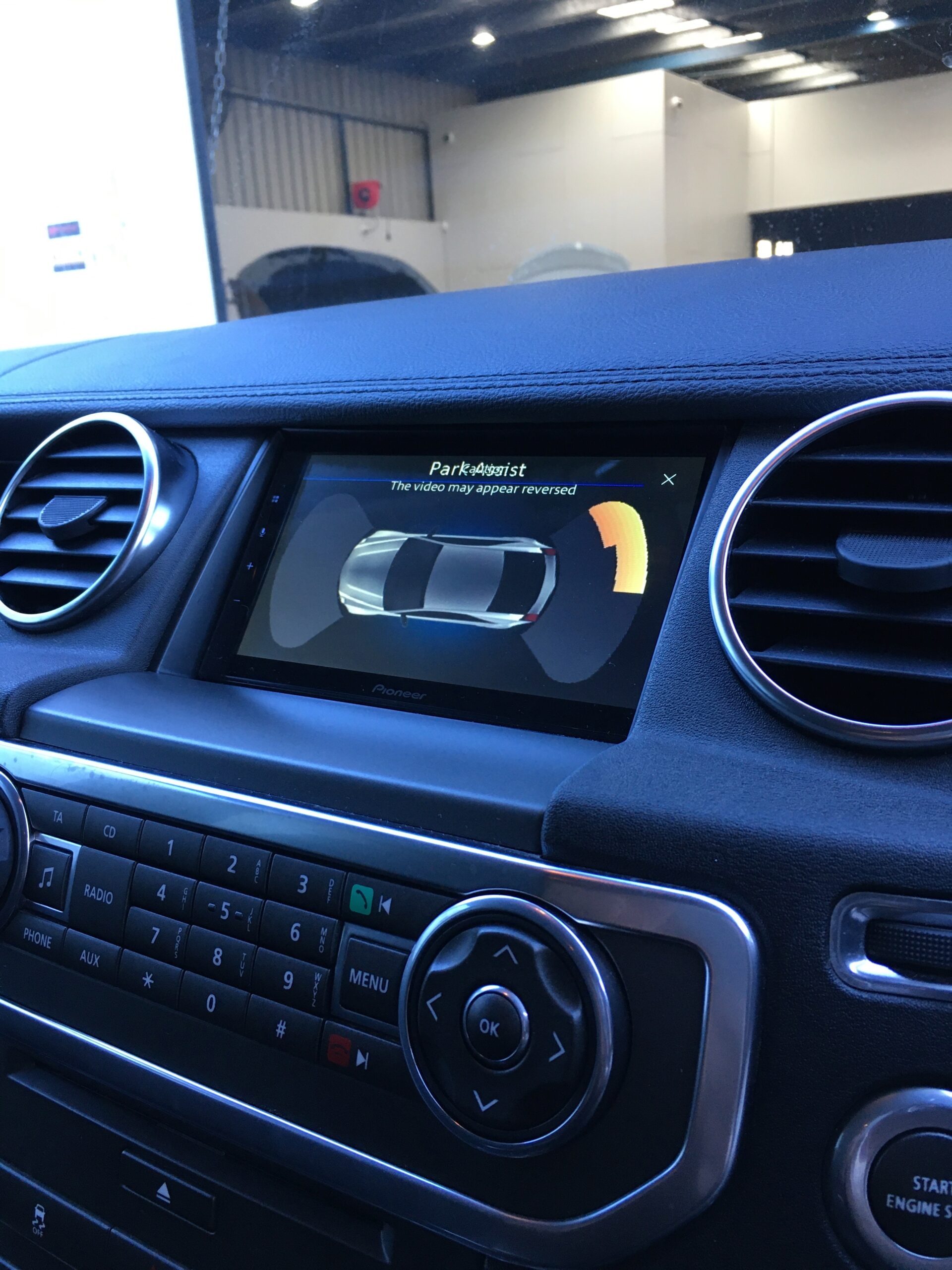 Landrover Discovery IV CarPlay & Android Auto Retrofit Kit – Driven ...